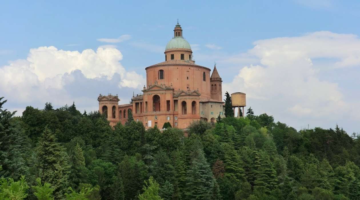 Trekking Appennino Tosco-Emiliano | Prenota o regala online | Freedome