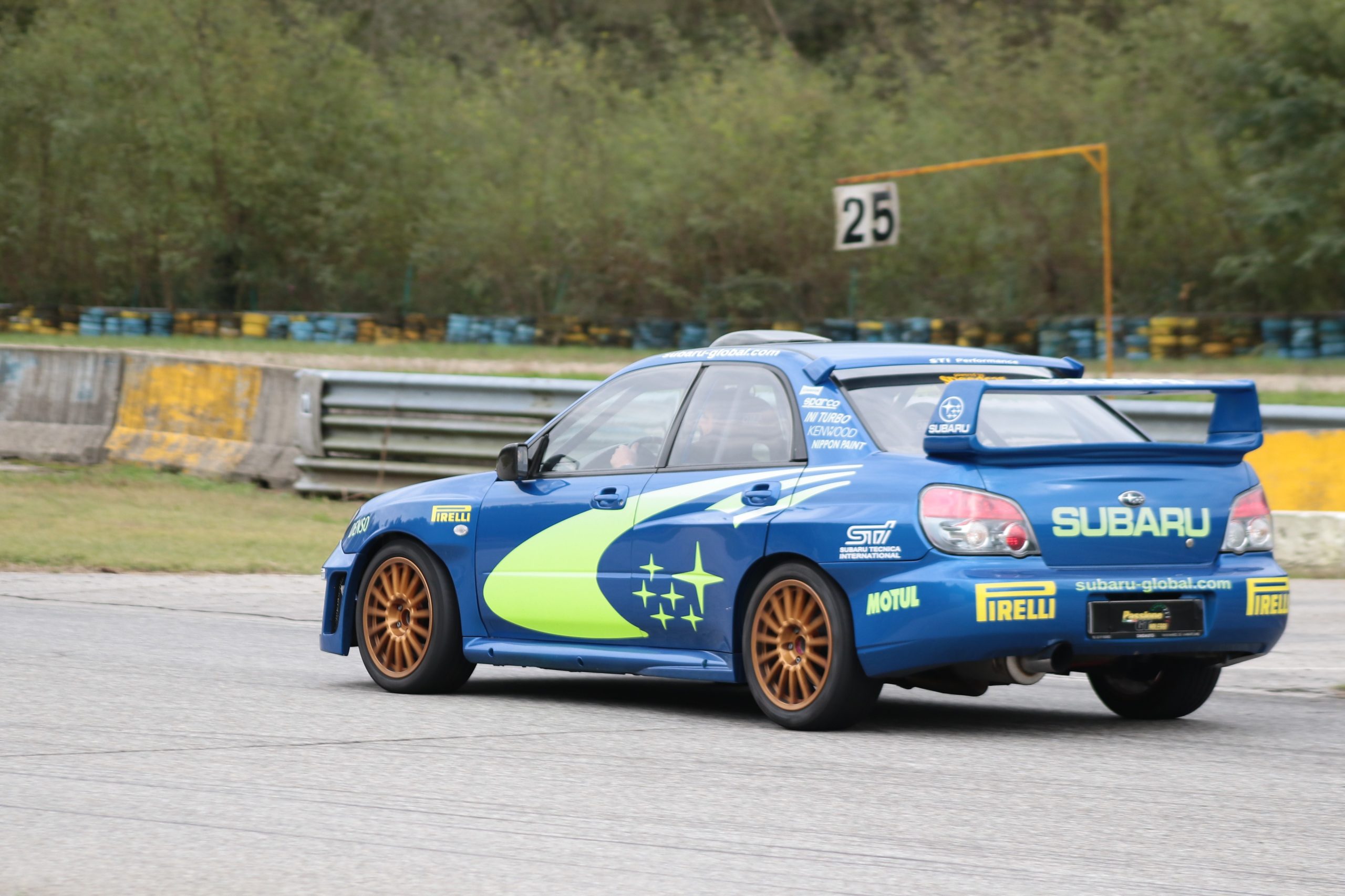 Guida Sportiva Castelletto Circuit | A partire da €49 | Freedome