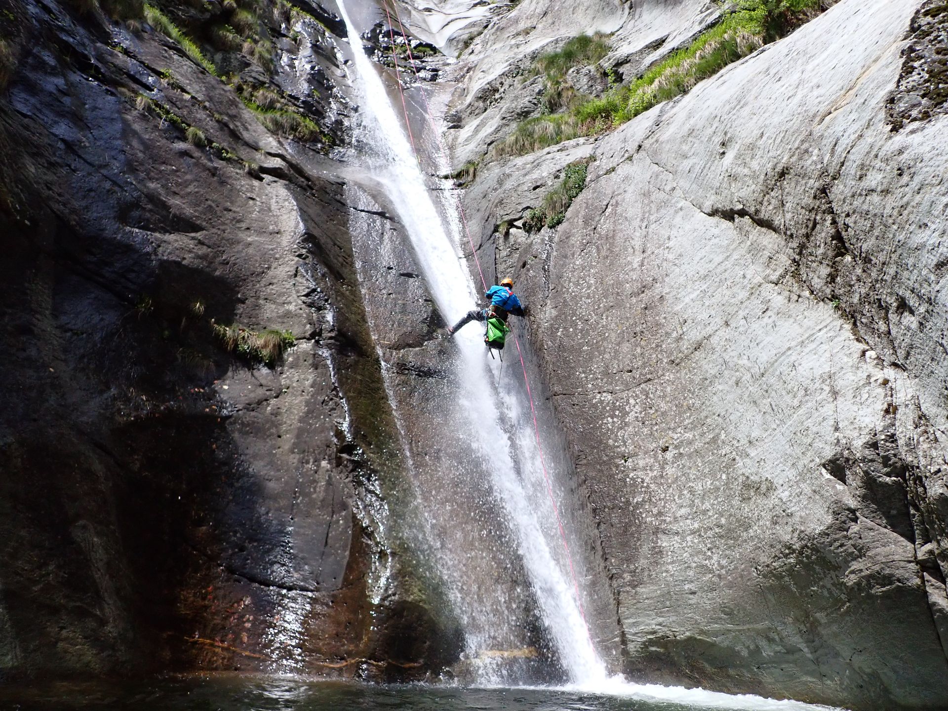 Canyoning Valsesia | 8 routes at the best price | Freedome