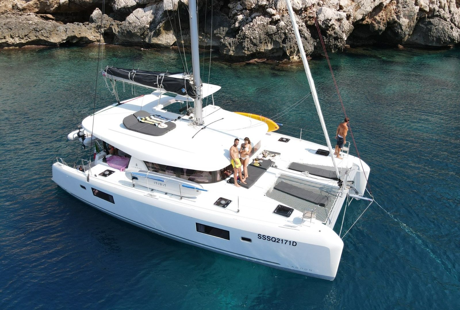 Boat Tours Porto Conte | 20 excursions at the best price | Freedome