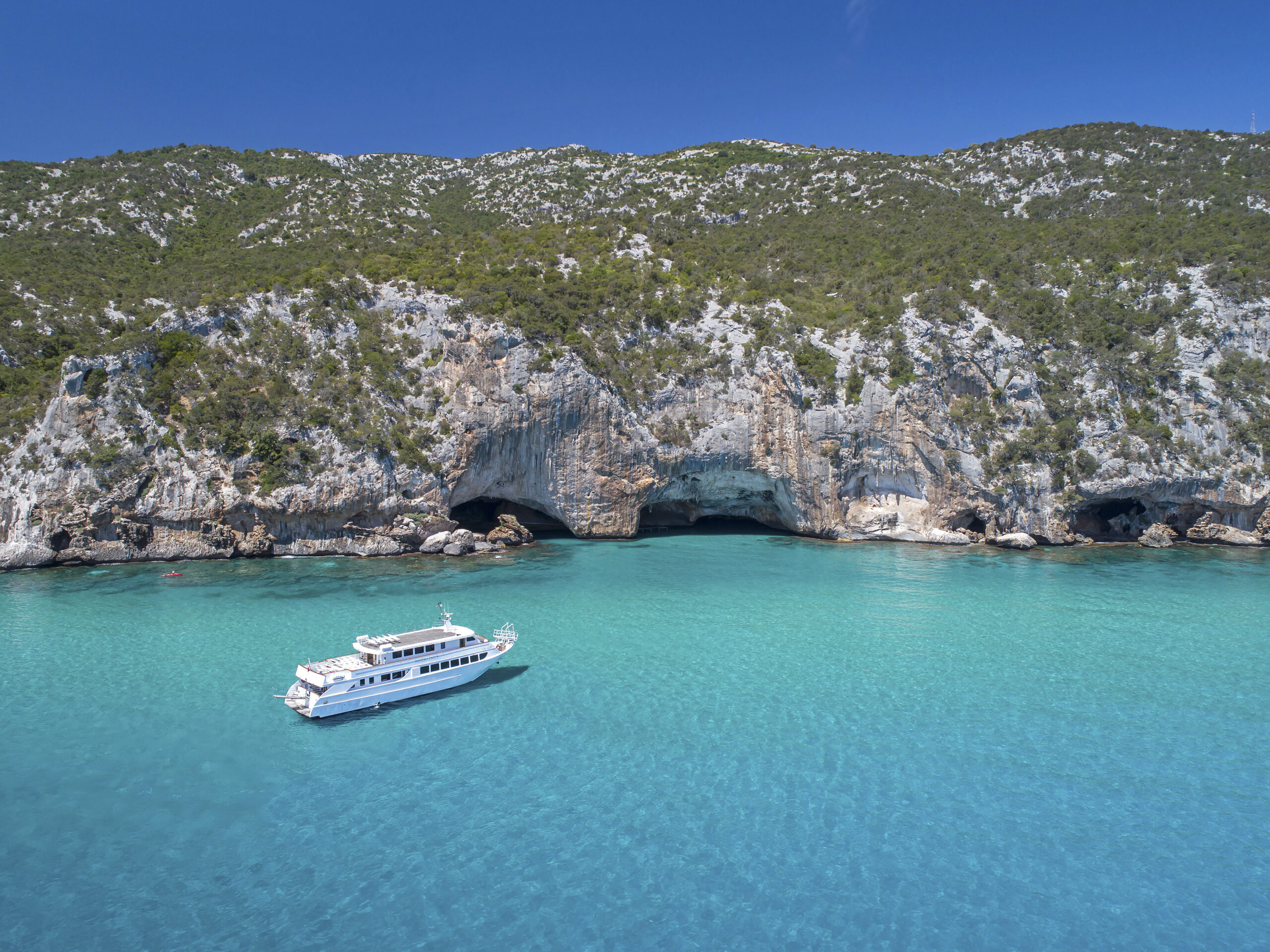 Boat Tours La Caletta | Starting from €68 | Freedome