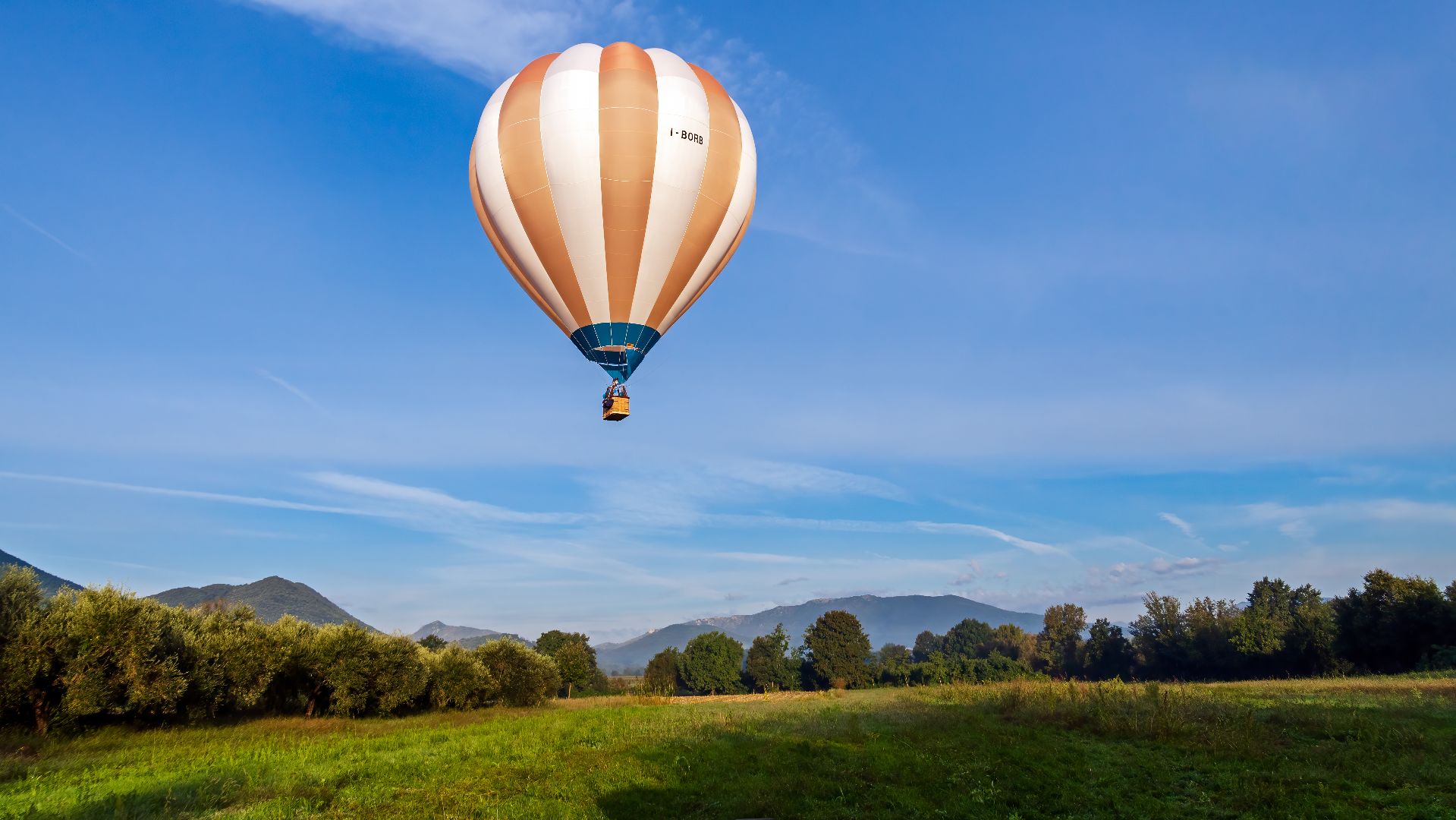 Mongolfiera Napoli | A partire da €199 | Freedome